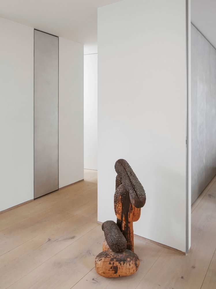 PLATE kitchen & wardrobe with aluminium fronts | Reform