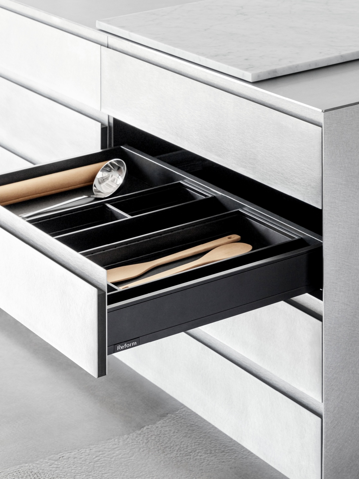 Reform - Kitchens - Drawers - STEEL drawers