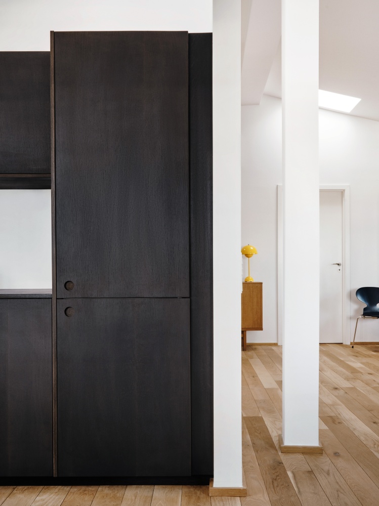 Reform – See and read more about our BASIS series - BASIS Painted